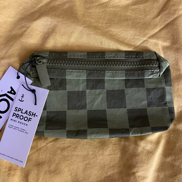 ALOHA Collection | Bags | Aloha Collection Mini Pouch | Poshmark
